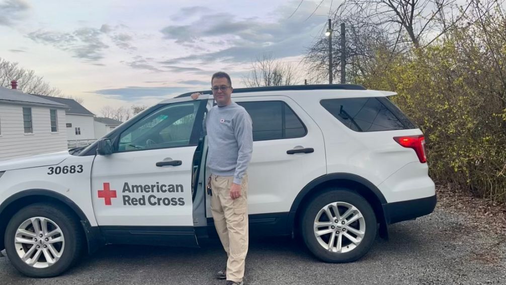 Offering a helping hand - Observer-Reporter